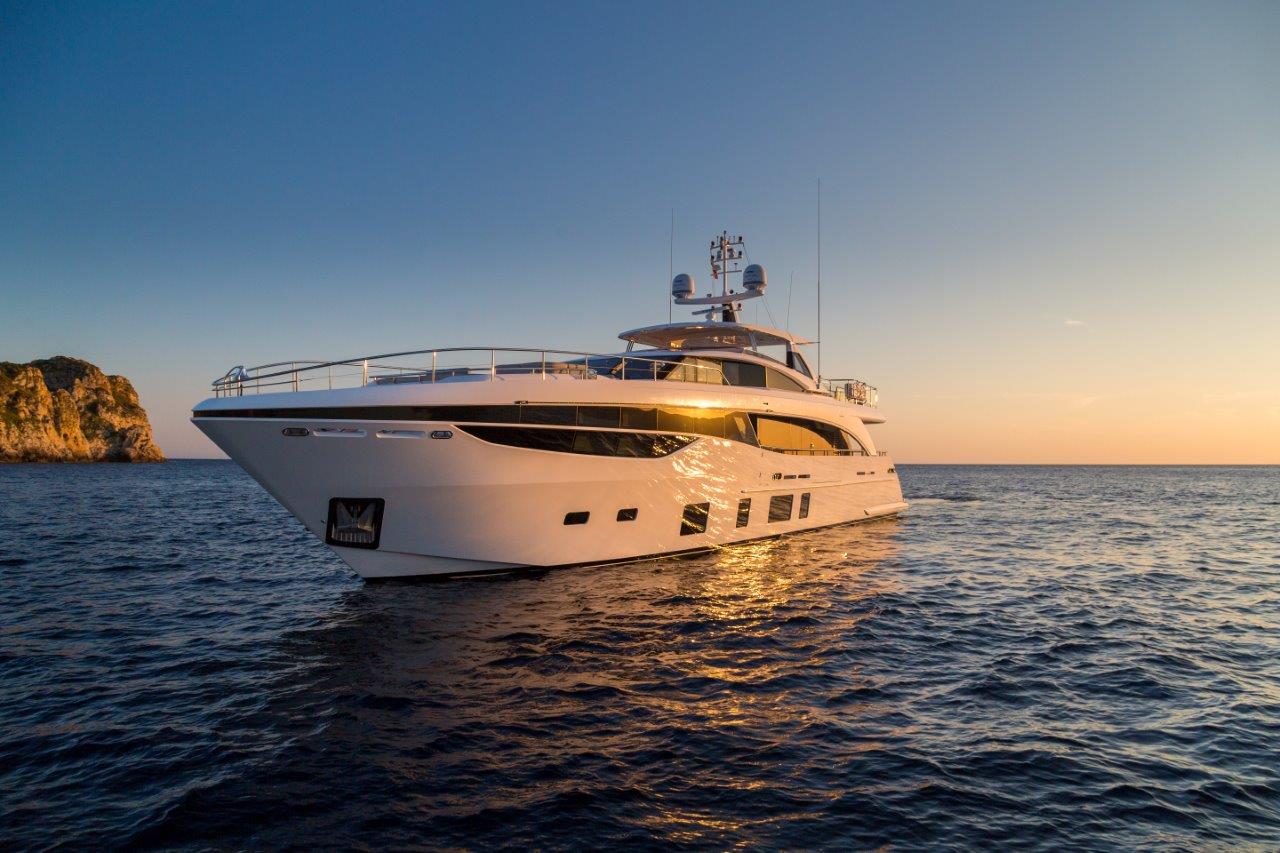 Princess 35M Luxury Superyacht | Princess Motor Yacht Sales