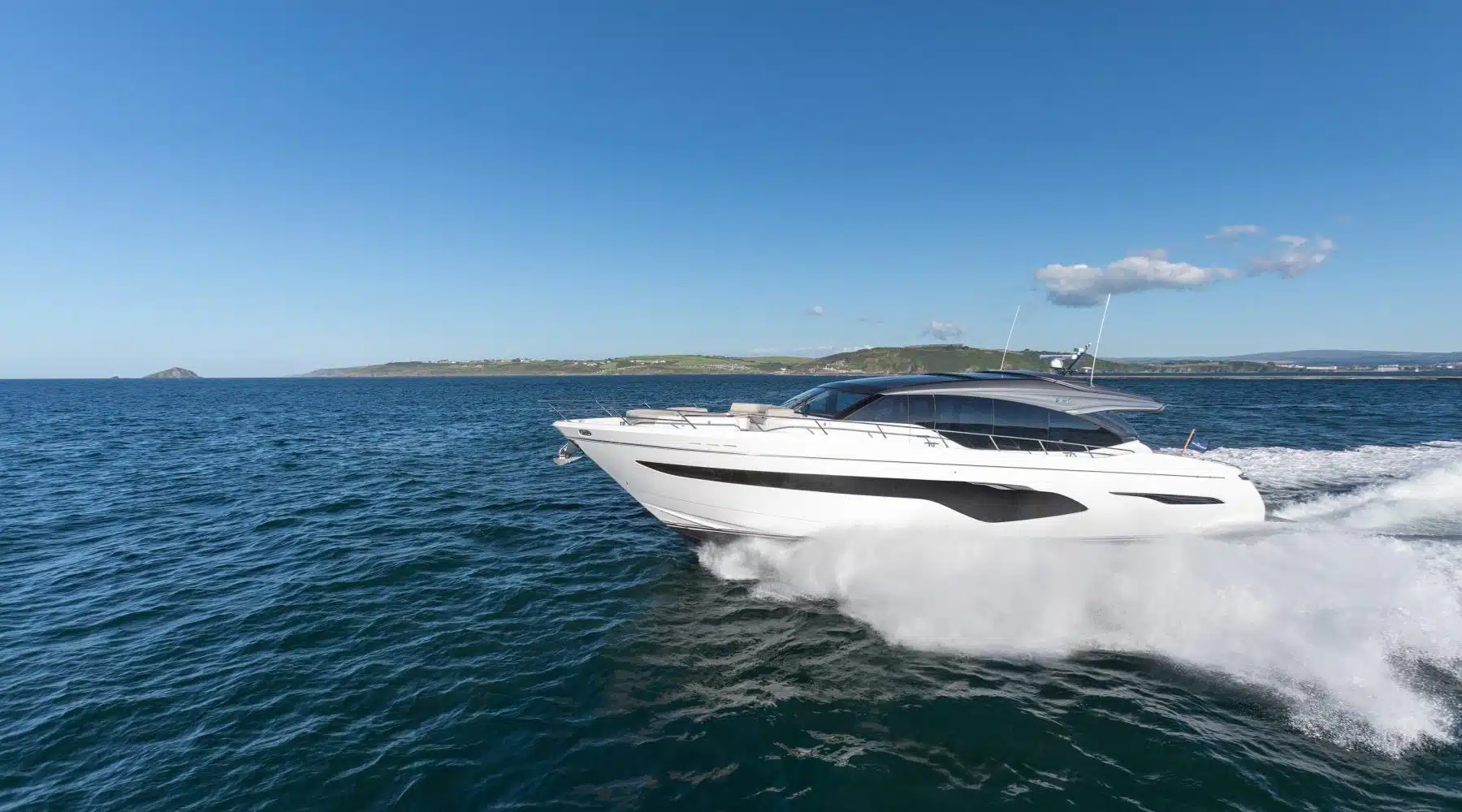 Princess Luxurious V Range | Princess Motor Yacht Sales