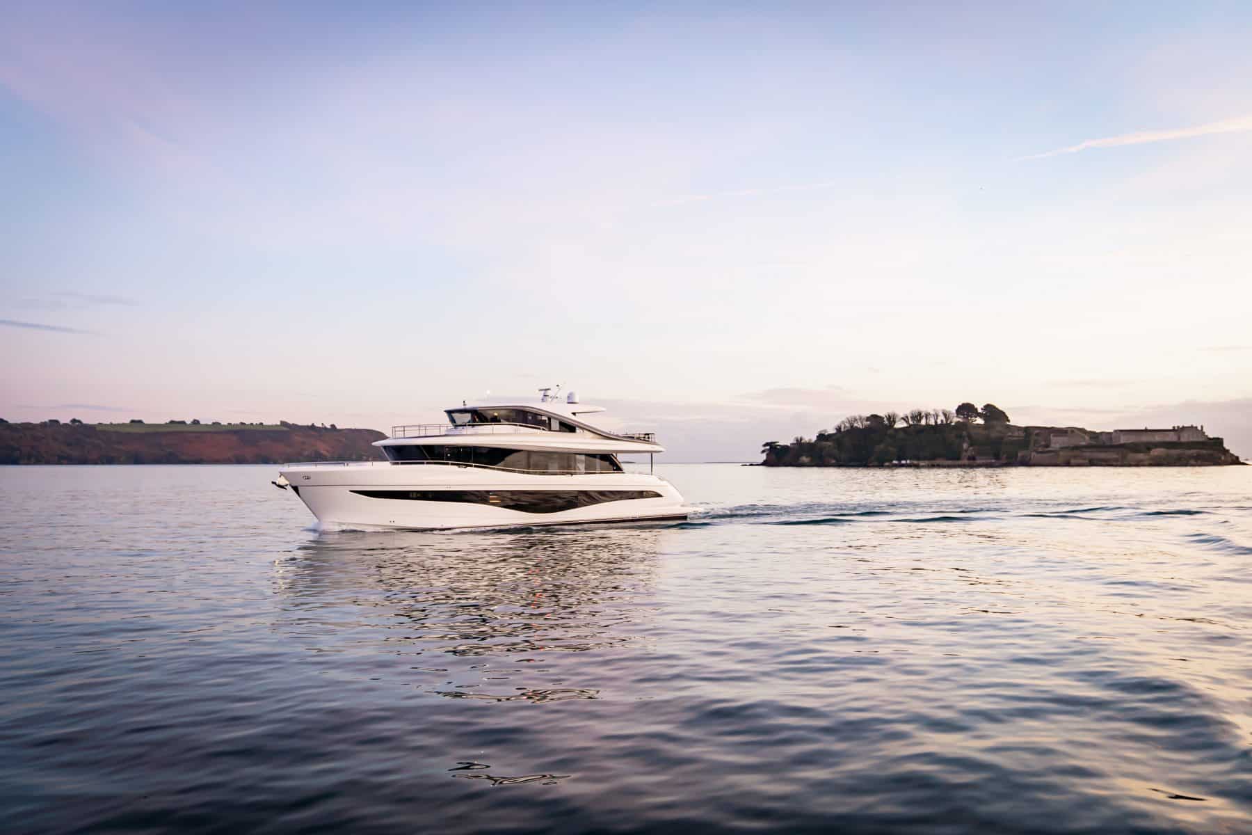 The all-new Princess X80 yacht - Princess Motor Yacht Sales