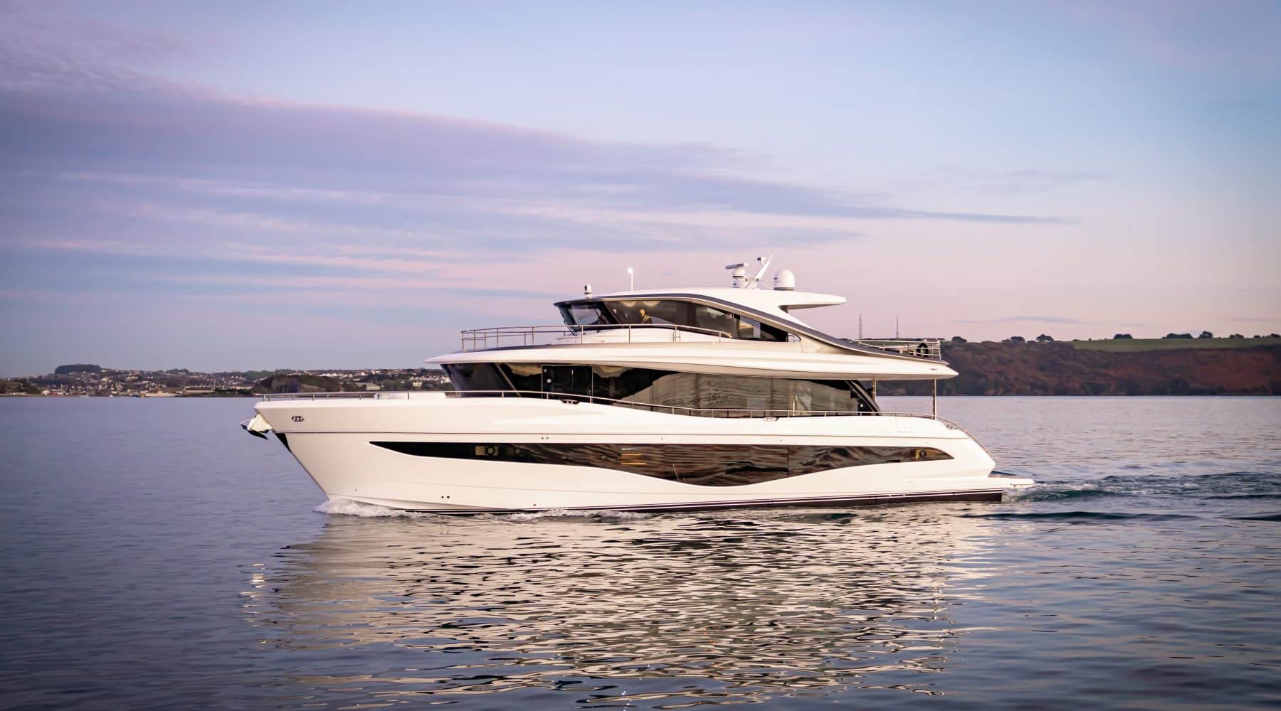 New Princess X80 - Princess Motor Yacht Sales